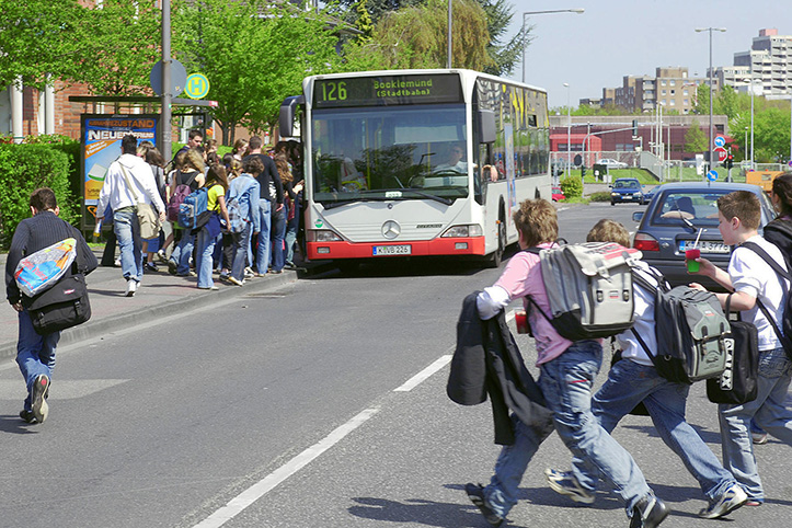 Bushaltestelle ist Gefahrenstelle